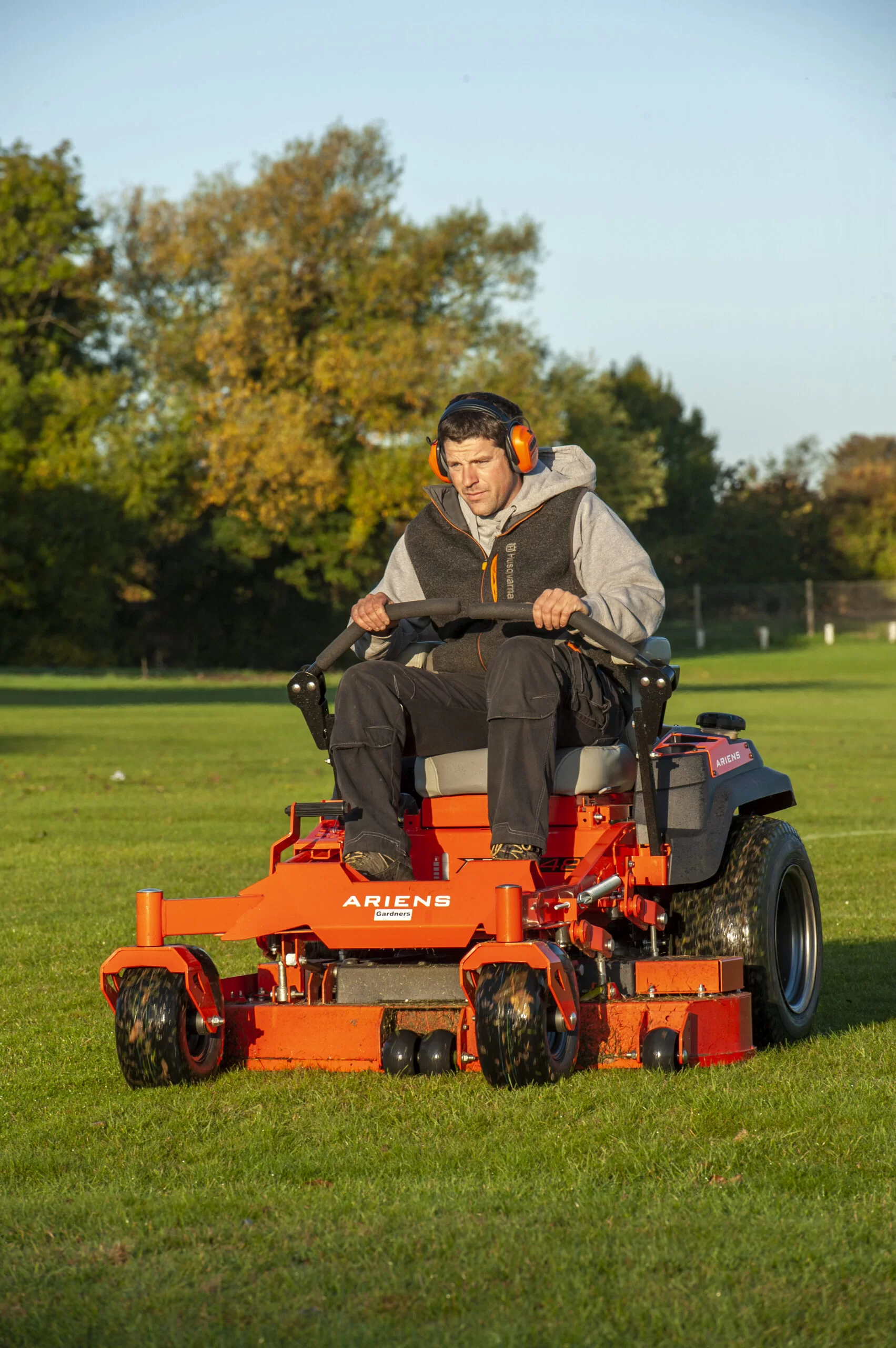 ARIENS | Zero-Turn Lawn Mowers & Snow Blowers Specialist